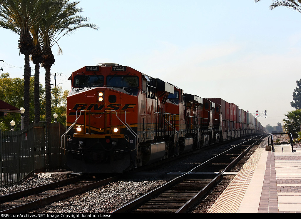 A quartet of GE's lead a stack train